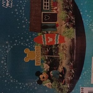 Disney | Other | Disney Aloha Mickey Miniature Statuaries Kit | Poshmark